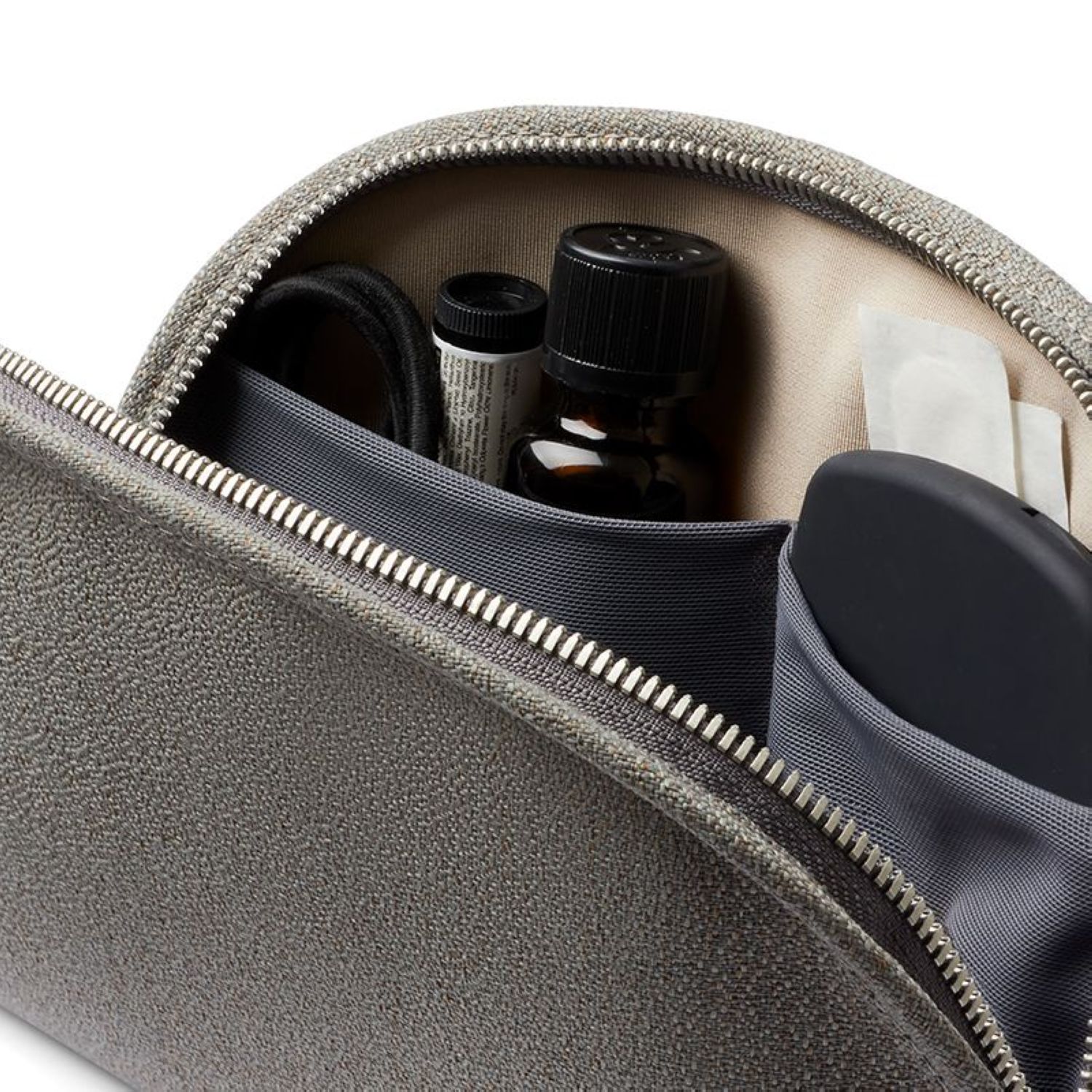 Bellroy Classic Pouch - Limestone - Seager Inc