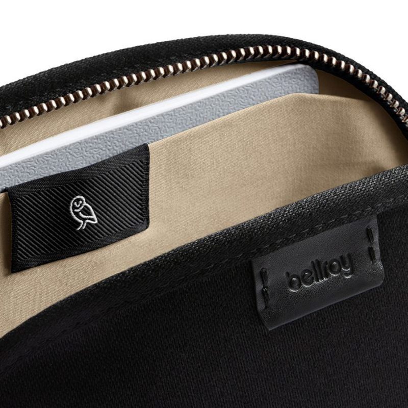 Bellroy Classic Pouch - Melbourne Black - Seager Inc